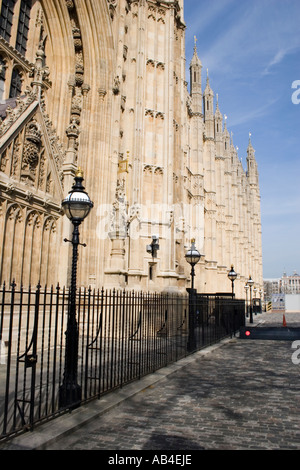 Side view of the Houses of Parliament (also called Palace of ...