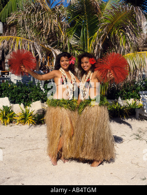 Fiji, People, Women, Traditional Dancing, Day Stock Photo - Alamy