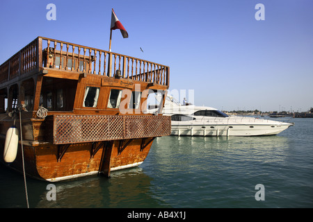 Historic wooden ship in Khor Fakkan, Fujairah, United Arab Emirates ...