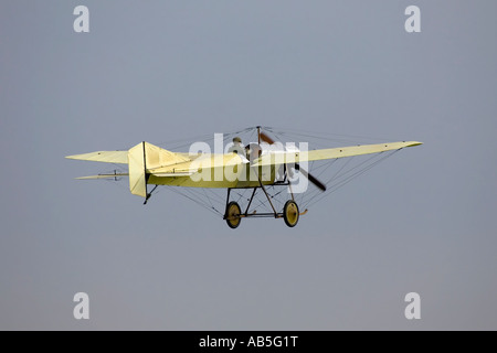 An old edwardian flying machine the 1912 Blackburn The oldest flying ...