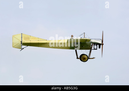 An old edwardian flying machine the 1912 Blackburn The oldest flying ...