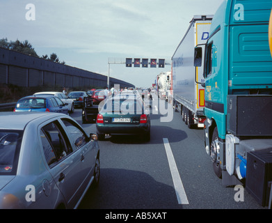 Fatal traffic accident on Autobahn, firefighters covering dead person ...