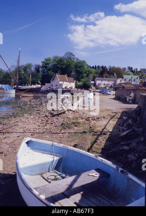 The Butt and Oyster at Pin Mill Stock Photo - Alamy