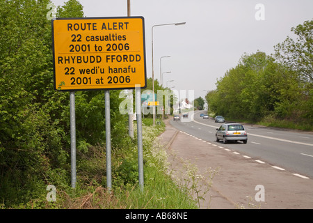 Bilingual dual language sign Cardiff University Wales UK Stock Photo ...