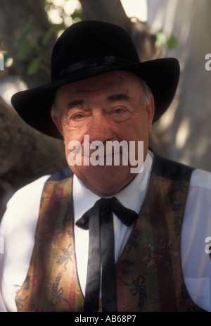 1, one, Frenchman, French man, mature man, elderly man, old man, eye ...