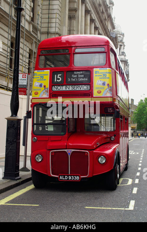 Number 15 Routemaster Bus parked in the Strand London Stock Photo - Alamy