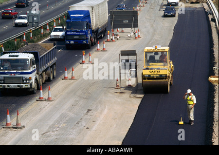Motorway Construction M25 Road Roller Tarmac Laying England Stock Photo ...