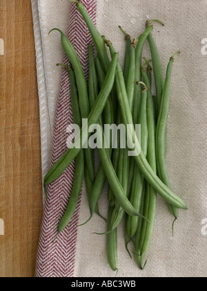 Abundance of raw green beans Stock Photo - Alamy