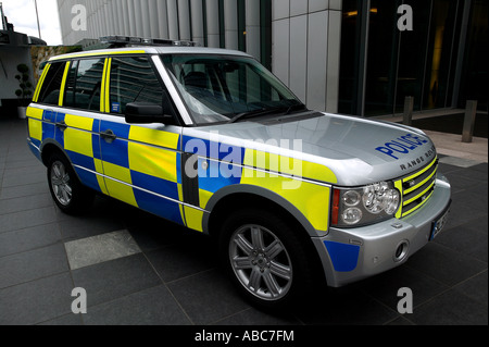 Police Range Rover Stock Photo - Alamy