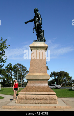 STATUE OF COLONEL WILLIAM LIGHT FOUNDER OF ADELAIDE LOOKING OUT ACROSS ...