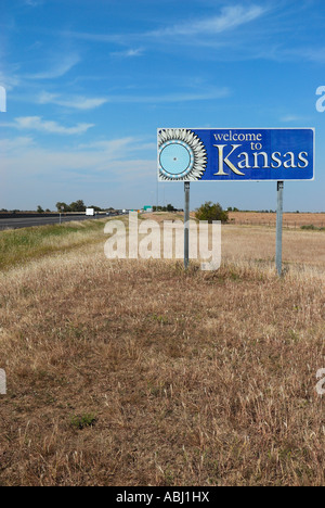 Entering Kansas state sign in United States Stock Photo - Alamy