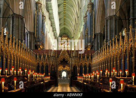 Westminster Abbey interior Choir stalls candle light gothic ...