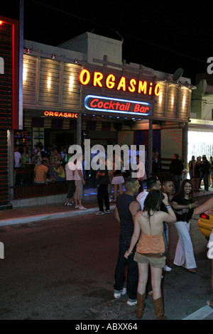 greece crete malia bar street at night Stock Photo - Alamy