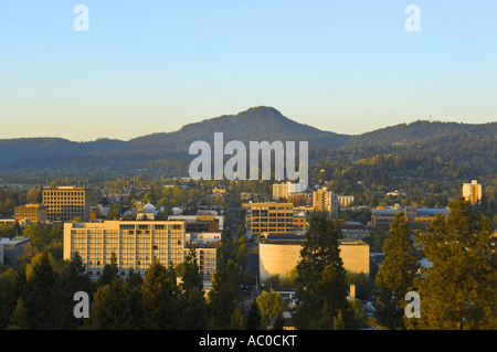 Eugene, Oregon: view from Skinner Butte to downtown to Spencers Butte ...