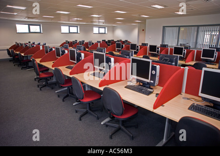 school computer suite layout Stock Photo - Alamy