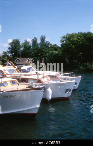 Bates Star Craft motor cruisers on the River Thames at Henley in ...