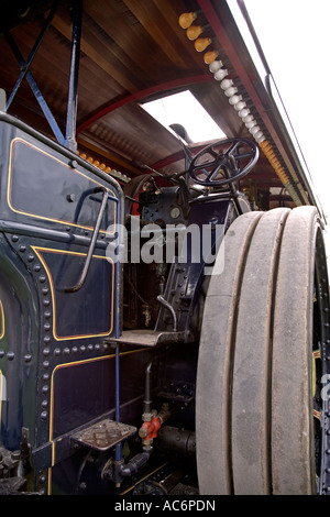The Cab and Controls of a Vintage Steam Traction Engine Stock Photo - Alamy