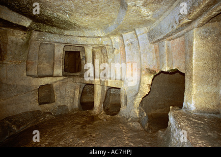 Hal Saflieni Hypogeum main hall of an Underground temple hollowed out ...