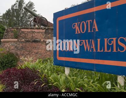 WALL AND CANONS OF KOTA CORNWALLIS, GEORGETOWN PENANG MALAYSIA Stock ...
