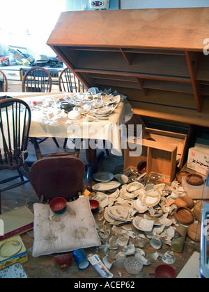 Kobe Earthquake damage in Japan. Historical Meriken Wharf destroyed by ...