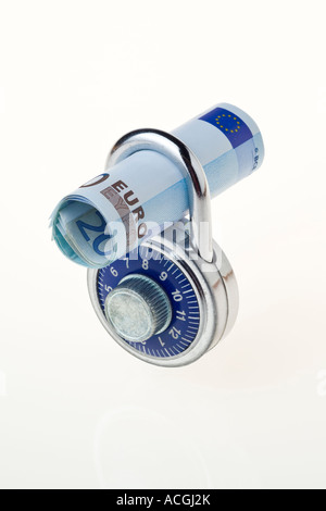 Simple rotary combination number padlock Stock Photo - Alamy