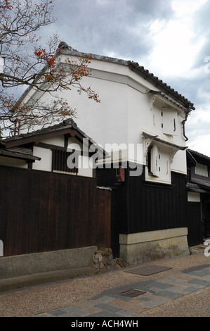 Traditional Japanese storage building known as "kura Stock Photo - Alamy
