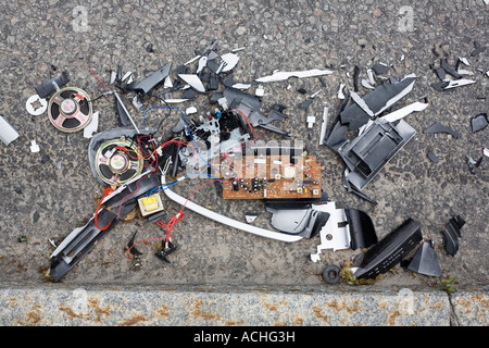 Destroyed broken electronics on dump Stock Photo - Alamy