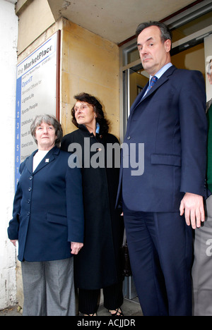 pic martin phelps 30 01 07 james gray mp for north wilts survives a ...