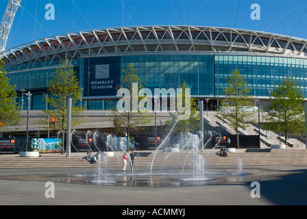 The retractable roof at Wembley Stadium, home of the national England ...