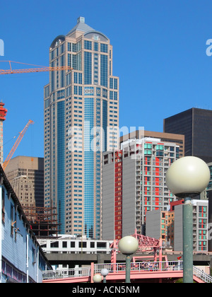 seattle architecture Washington Mutual tower with Northern Life tower ...
