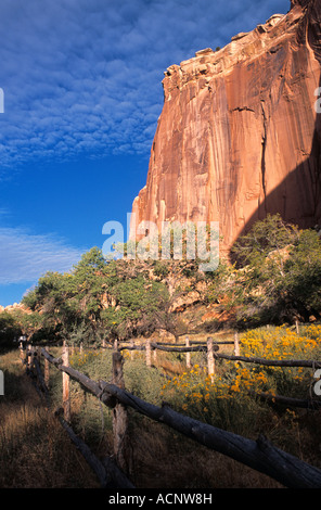 Sandstone escarpment Capitol Reef National Park, Utah, USA Stock Photo ...