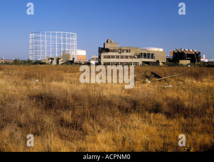 Dereliction at London Docklands Stock Photo - Alamy
