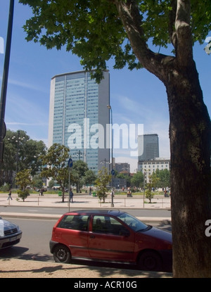 Pirelli Tower, Milan. Architect: Gio Ponti, Pier Luigi Nervi, Fornaroli ...
