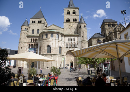 The Trier Cathedral (Dom) and Liebfrauenkirche in Trier, Germany, both ...
