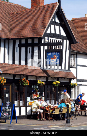 Henley Ice Cream shop, Henley in Arden, Warwickshire, England, UK Stock ...