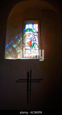 Light shining through stained glass window, Holy Trinity Church Stock ...