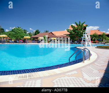 large swimming pool in the water Park with fountains, waterfalls and ...