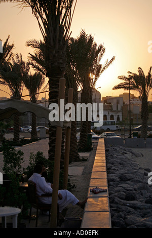 Sunset mosque Fahaheel Kuwait Stock Photo - Alamy