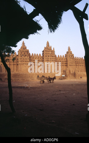 Africa, Mali, Djenne. Detail of Grand Mosque Stock Photo - Alamy