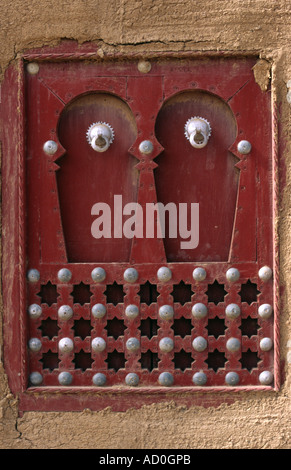 window in Djenne, Mali, West Africa Stock Photo - Alamy