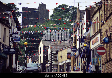 Main shopping street in Clitheroe Lancashire Stock Photo - Alamy