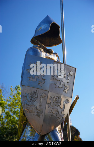 Llandovery, Wales, Llewelyn ap Gruffydd Statue, Llewellyn ap Griffith ...