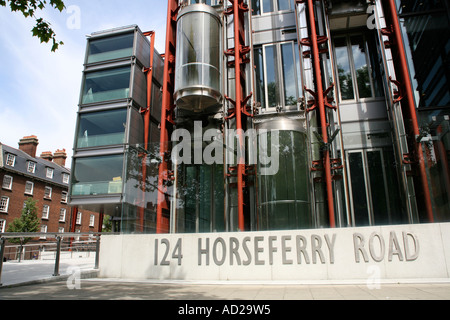 Channel 4 Building 124 Horseferry Road Stock Photo - Alamy