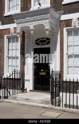 Doorway and House, Queen Anne's Gate, London Stock Photo - Alamy