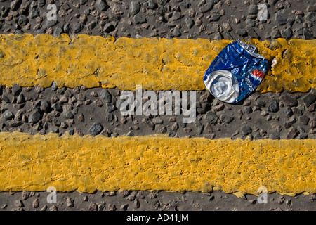 Squashed pepsi can Stock Photo - Alamy