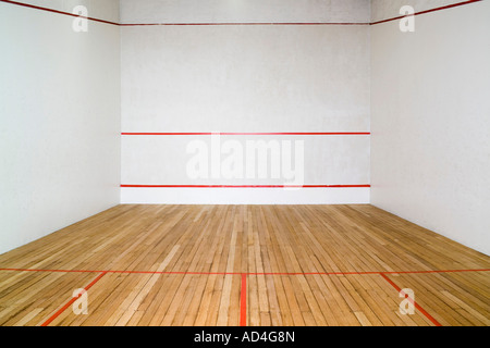 Empty squash court Stock Photo - Alamy