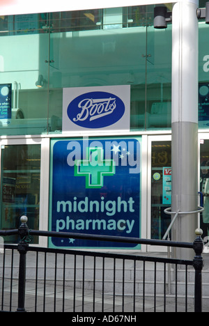 Boots the chemist Brighton East Sussex Stock Photo - Alamy