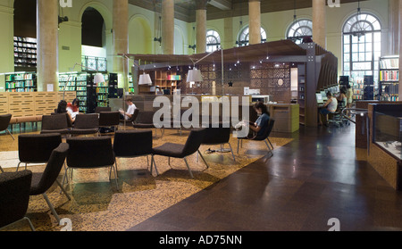Fleet Library, Rhode Island School of Design, Providence, RI, USA. View ...