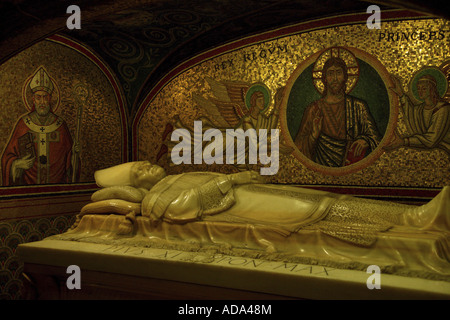 The tomb of Pope Pius XI in the Papal Grotto of the St. Peter's ...