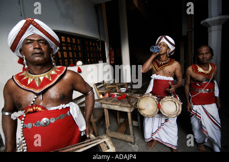 Kandyan dancer with drum, Kandy, Sri Lanka Stock Photo - Alamy